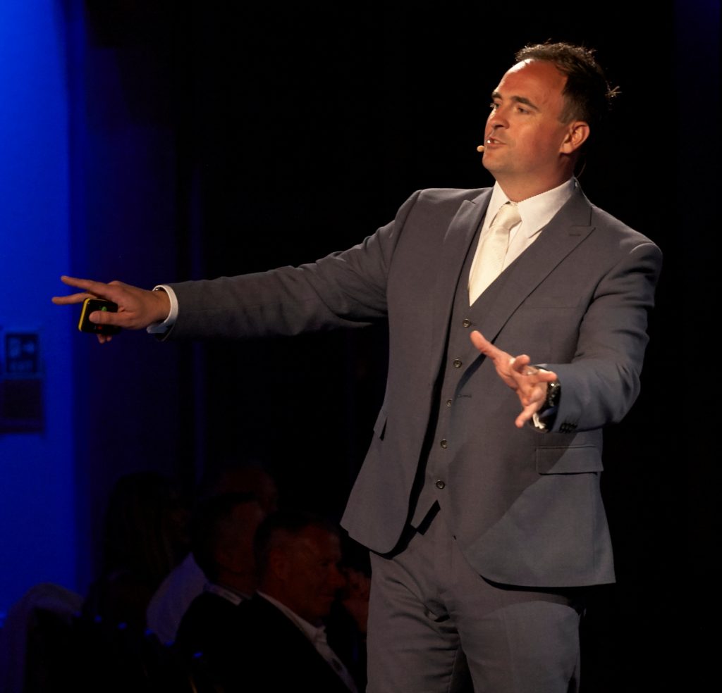 Geoff Ramm - Motivational Speaker